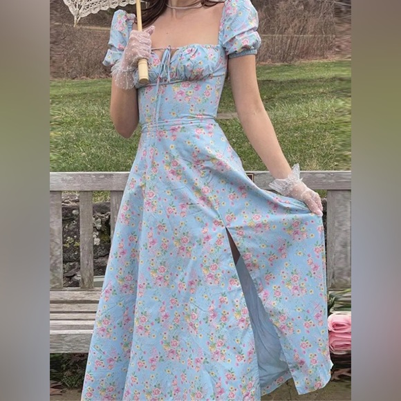 House of CB | Dresses | House Of Cb Tallulah Blue Vintage Floral Puff ...